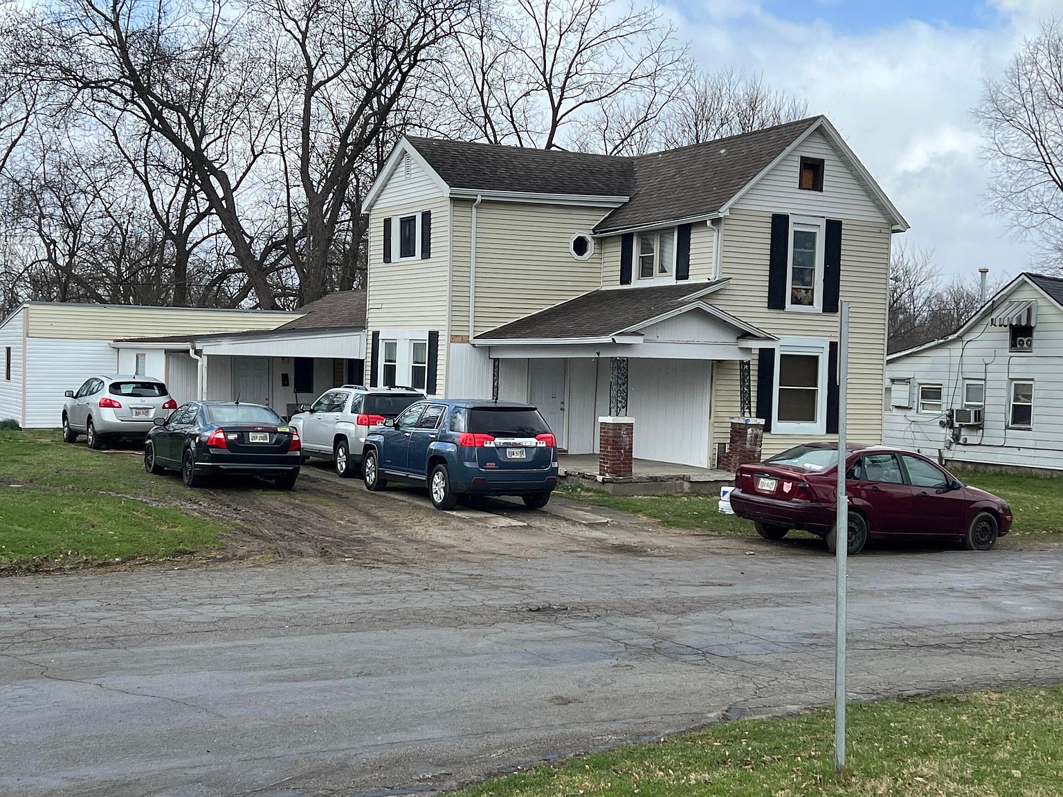 1739 York St, Springfield, OH 45505 | Zillow