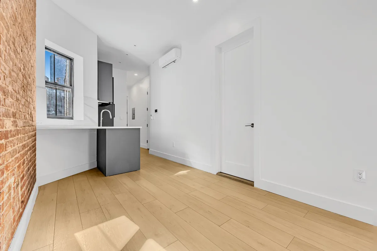 356 West 48th Street #2A in Hell's Kitchen, Manhattan | StreetEasy