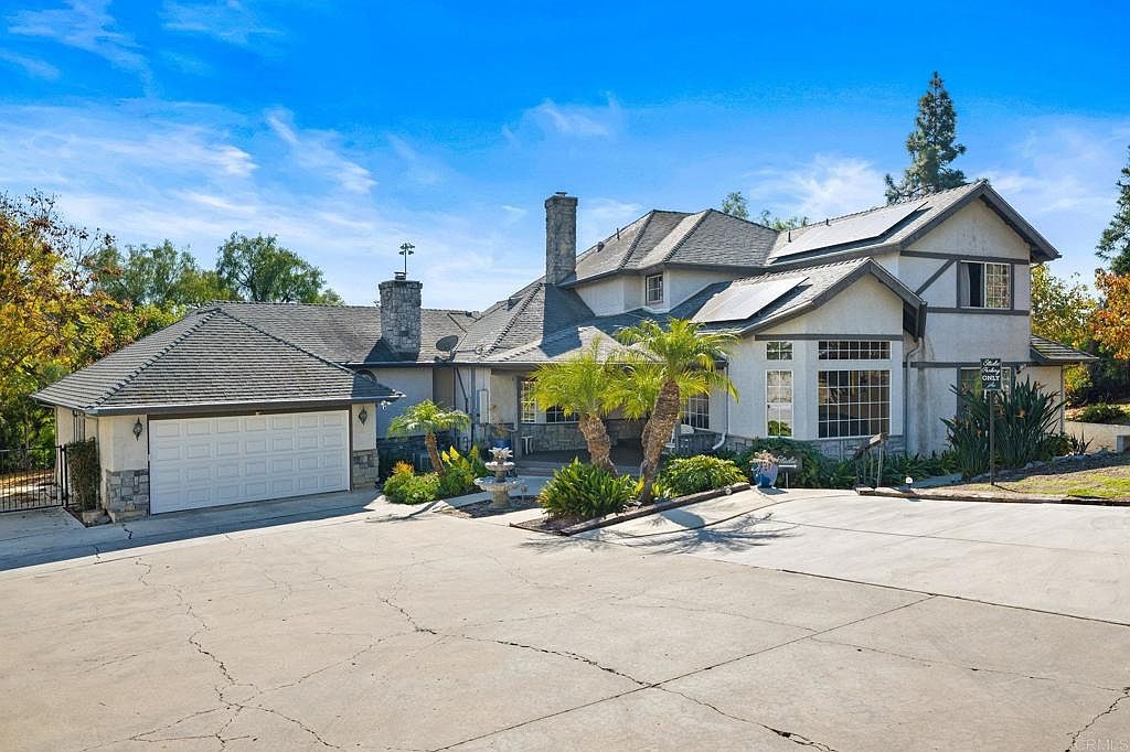 1079 Lau Hala Canyon Rd, Vista, CA 92081 | MLS #NDP2400904 | Zillow