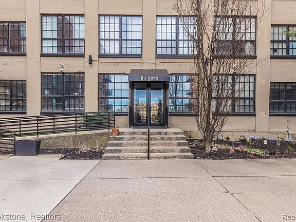 6533 E Jefferson Ave APT 239E, Detroit, MI 48207 | MLS #20240024052 ...
