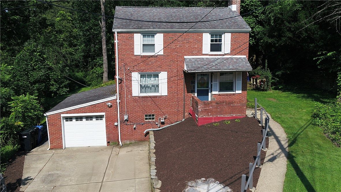 2266 Constitution Blvd, Mckeesport, PA 15135 | MLS #1735623 | Zillow