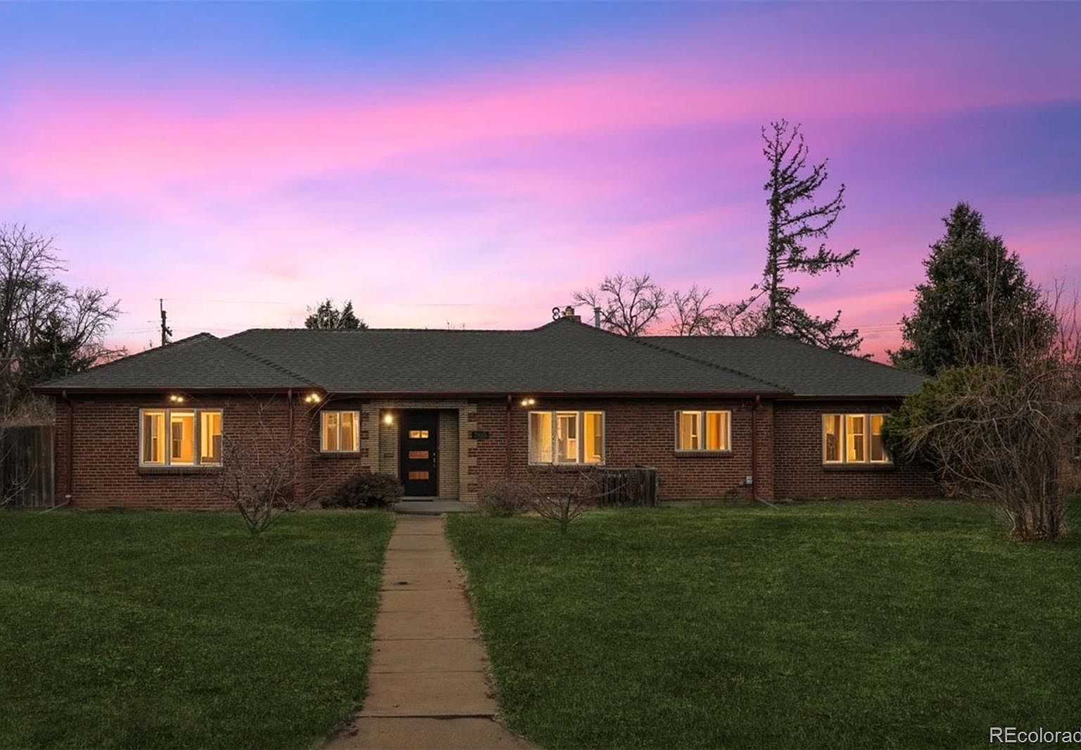 2835 N Monaco Parkway, Denver, CO 80207 | Zillow