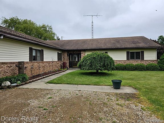 485 Boyne Rd, Marlette, MI 48453 | MLS #20240034540 | Zillow