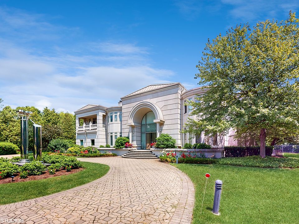 1755 Braeside Ln, Northbrook, IL 60062 | MLS #11788110 | Zillow