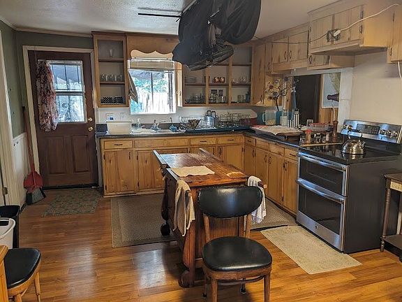 265 Fern Place, California Hot Springs, CA 93207 | MLS #225039 | Zillow