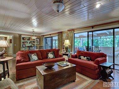 11 Ridge Ln, Highlands, NC 28741 | Zillow