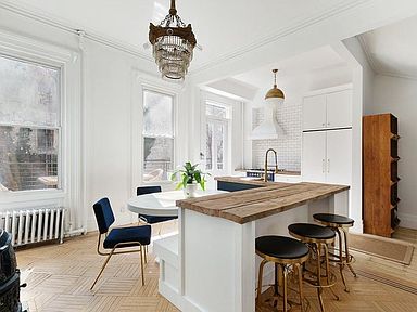 146 1/2 Java St, Brooklyn, NY 11222 | Zillow