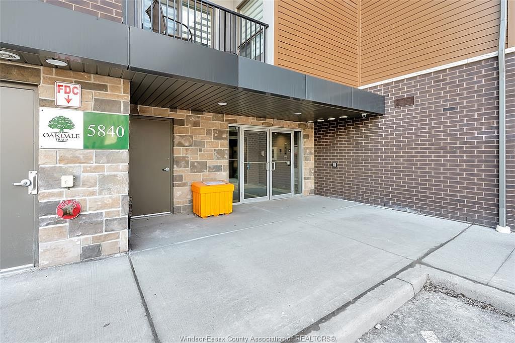 5840 Newman Blvd UNIT 105, Lasalle, ON N9J 0E3 | MLS #25005729 | Zillow