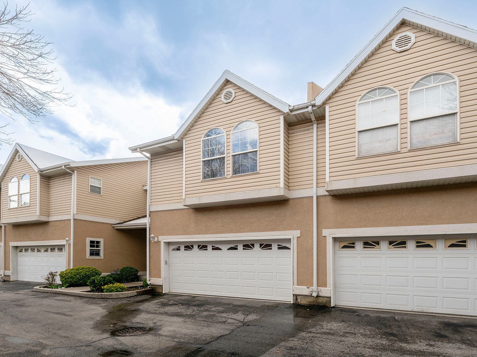 2213 E 2100th Sq S #3, Salt Lake City, UT 84109 | MLS #2074856 | Zillow