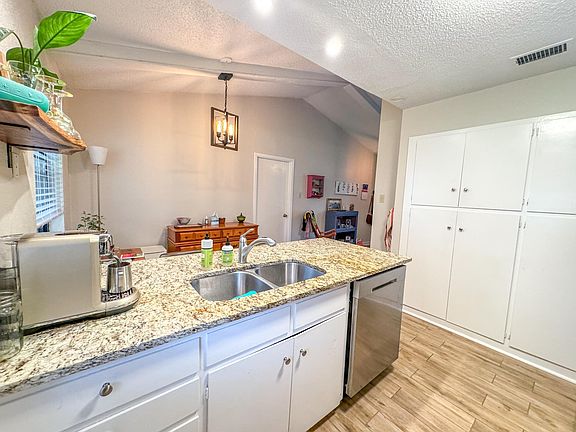 601 E Covington Dr, Austin, TX 78753 | Zillow