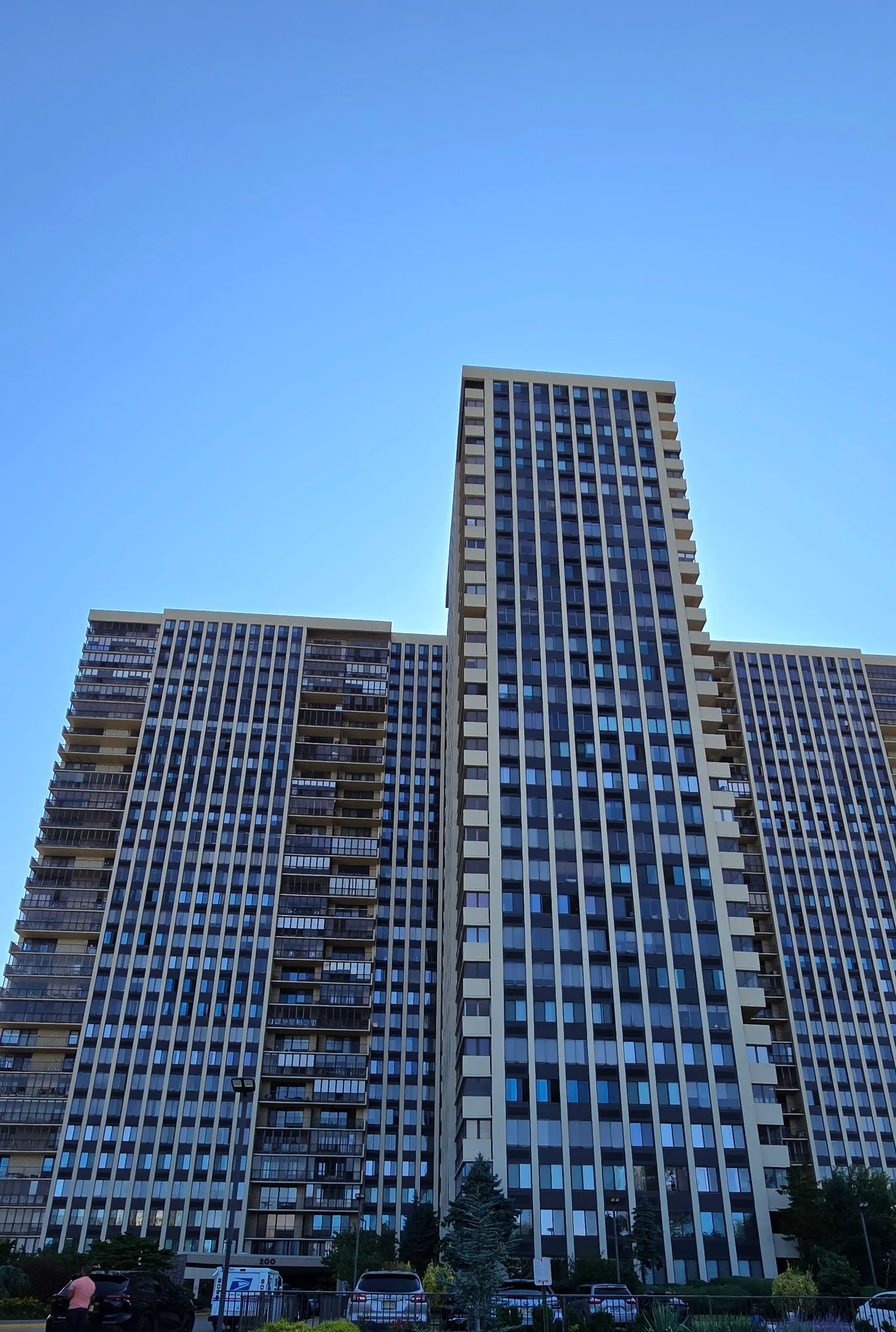 200 Winston Drive #121 in Cliffside Park, New Jersey | StreetEasy