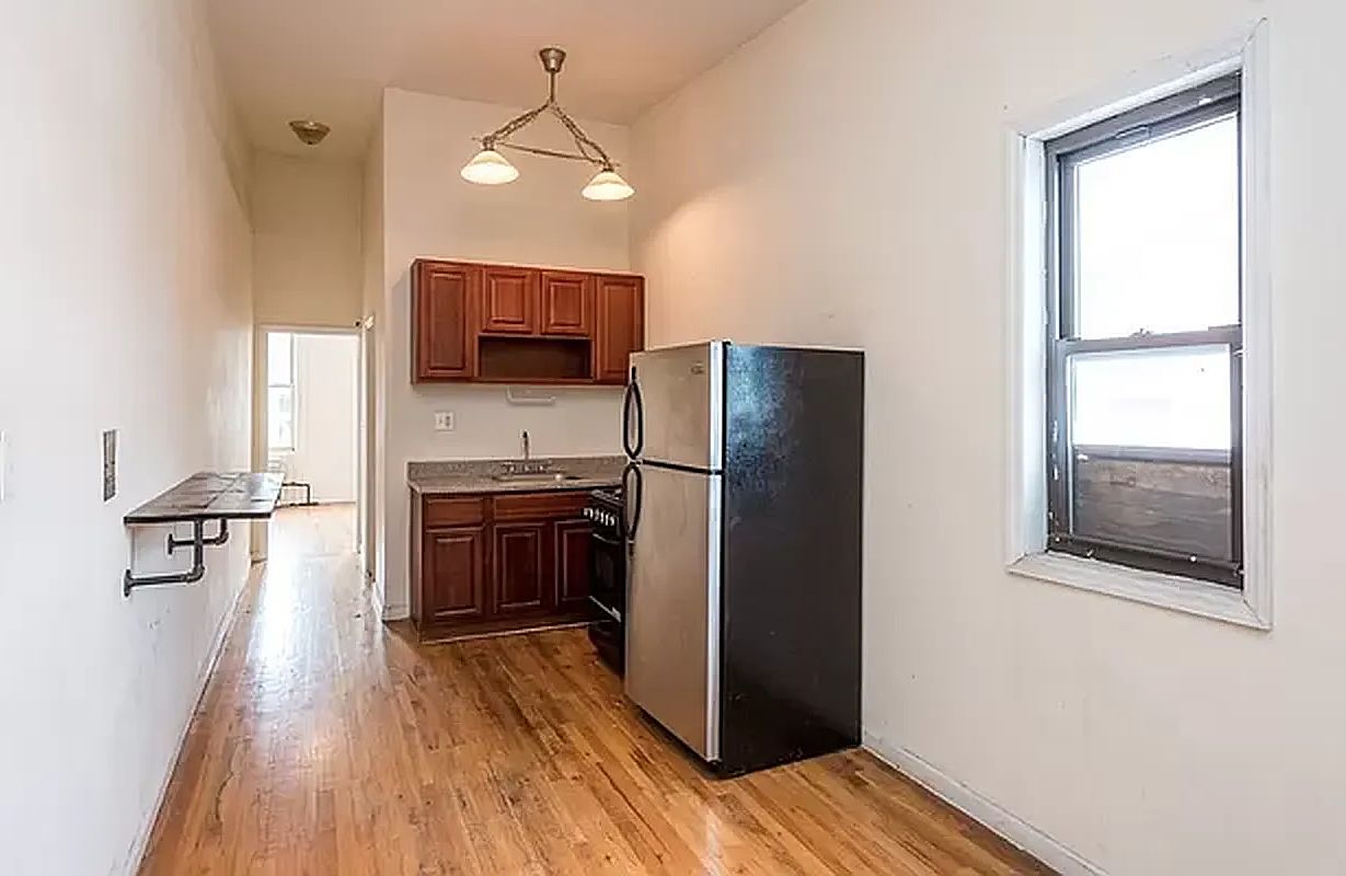 130 Melrose St APT 2L, Brooklyn, NY 11206 | Zillow