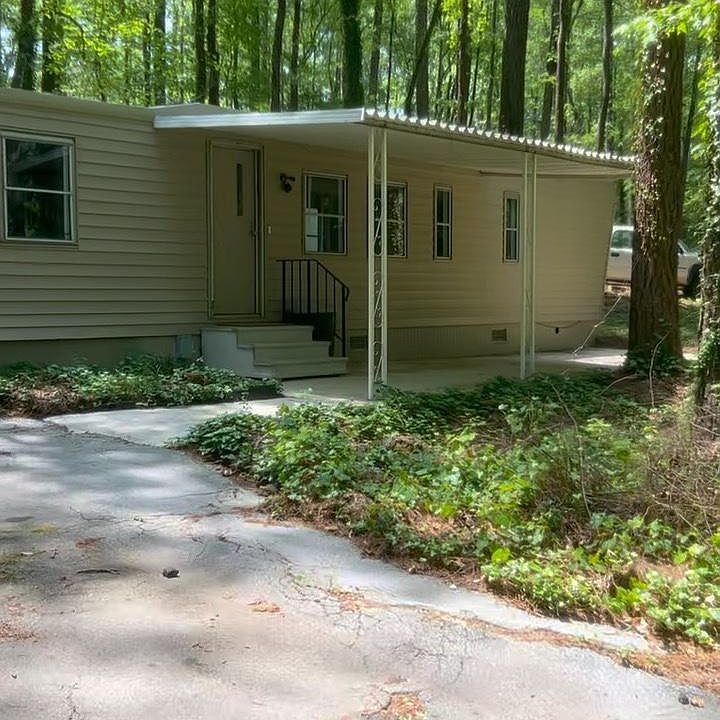 8 Fernwood Dr, Fayetteville, GA 30214 | Zillow