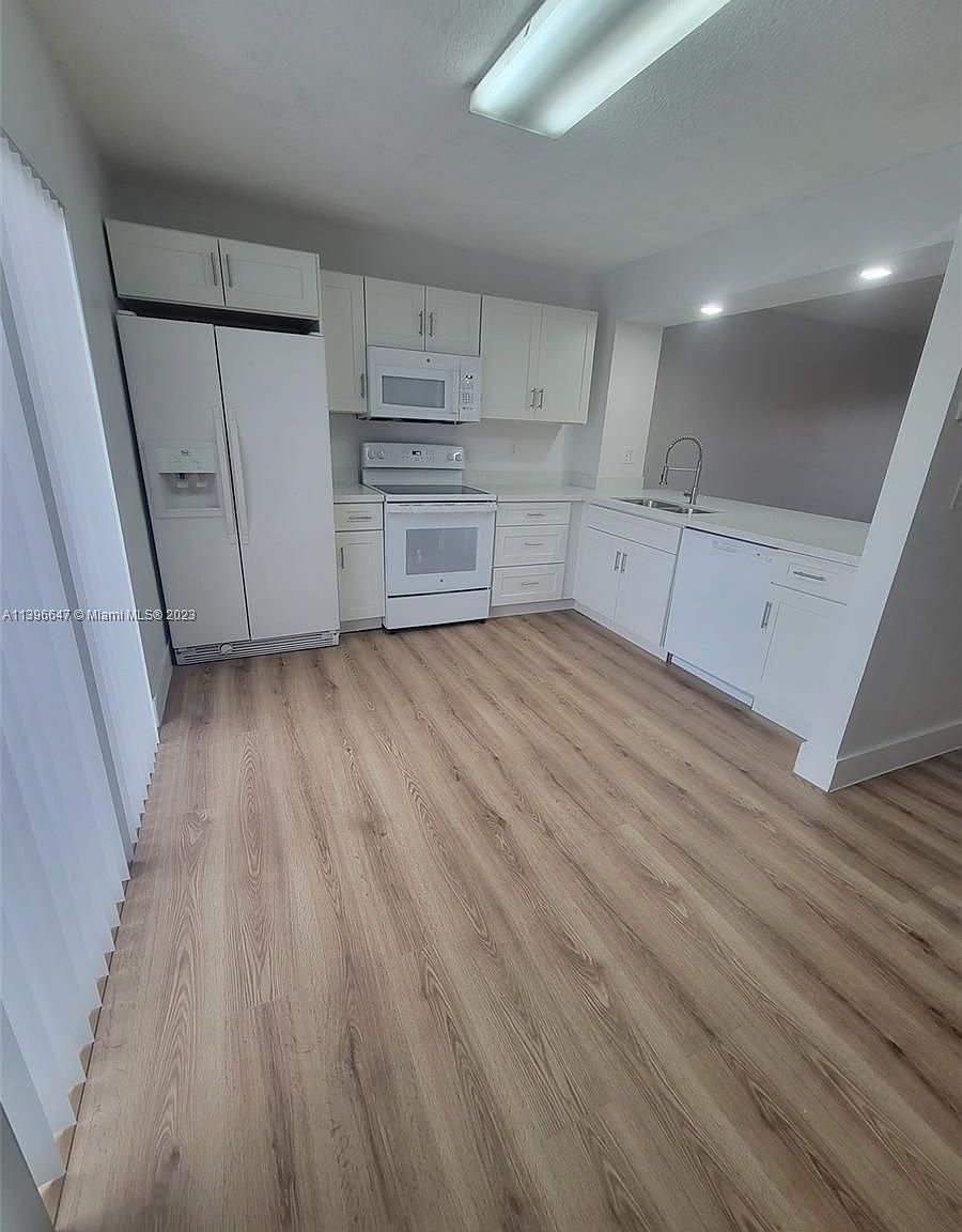 2186 W 60th St APT 20206, Hialeah, FL 33016 | Zillow