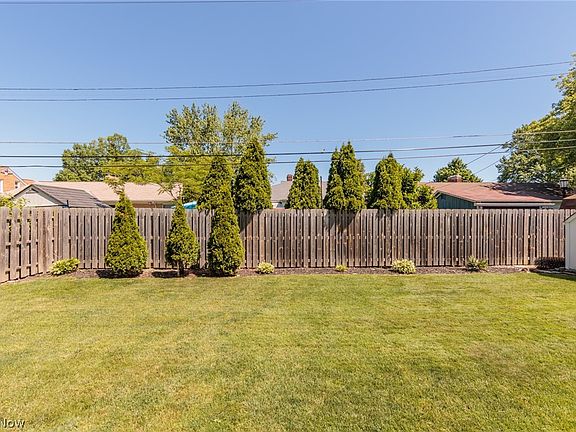 21250 Seabury Ave, Fairview Park, OH 44126 | Zillow