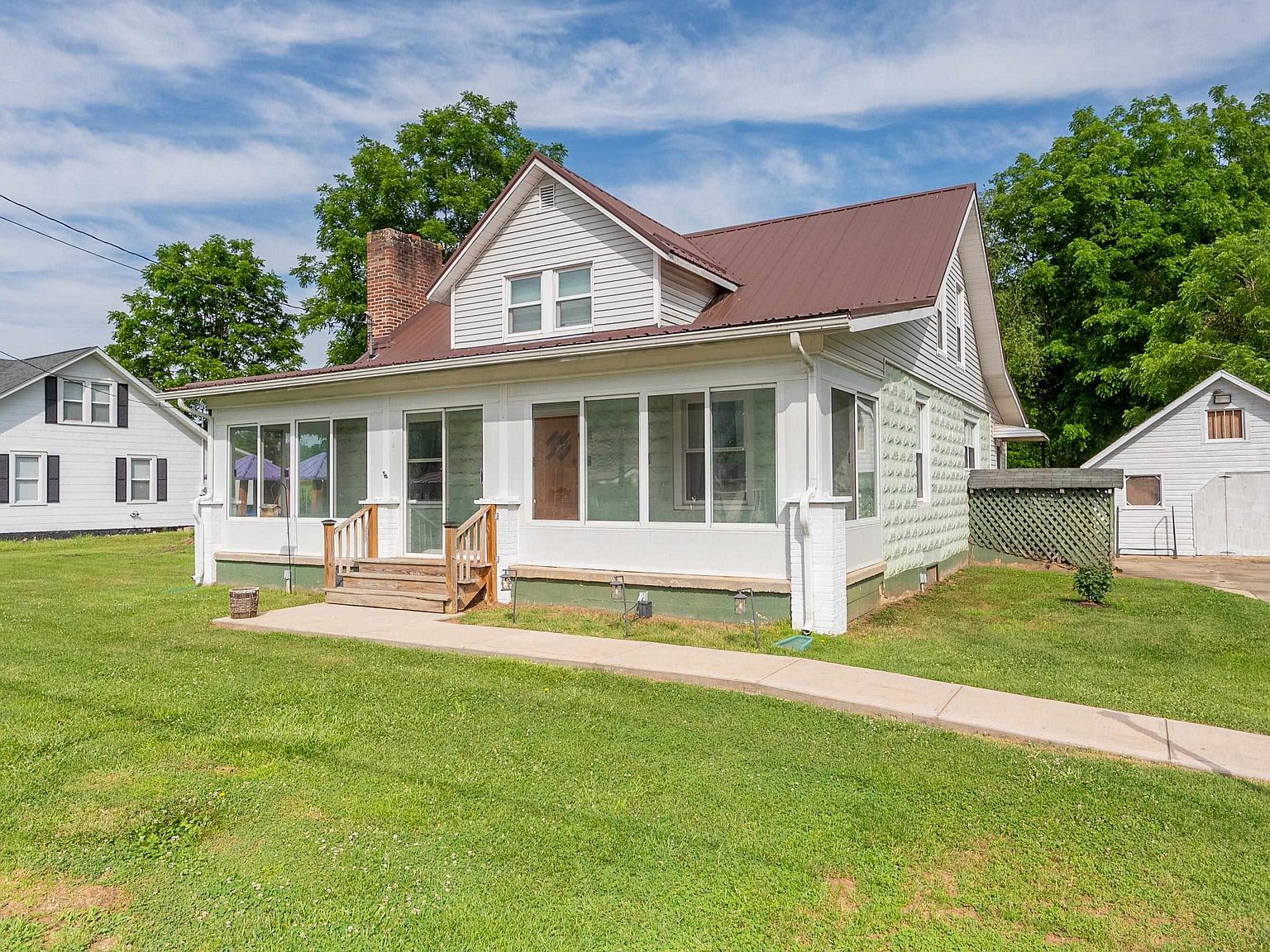 2474 Austinville Rd, Austinville, VA 24312 | Zillow