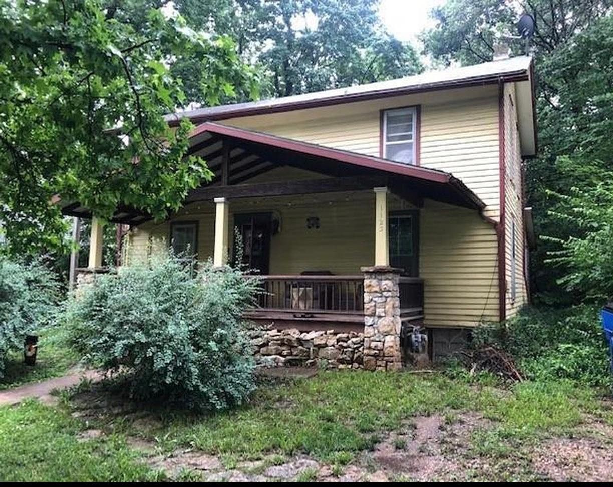 1123 Oregon St #2, Lawrence, KS 66044 | Zillow