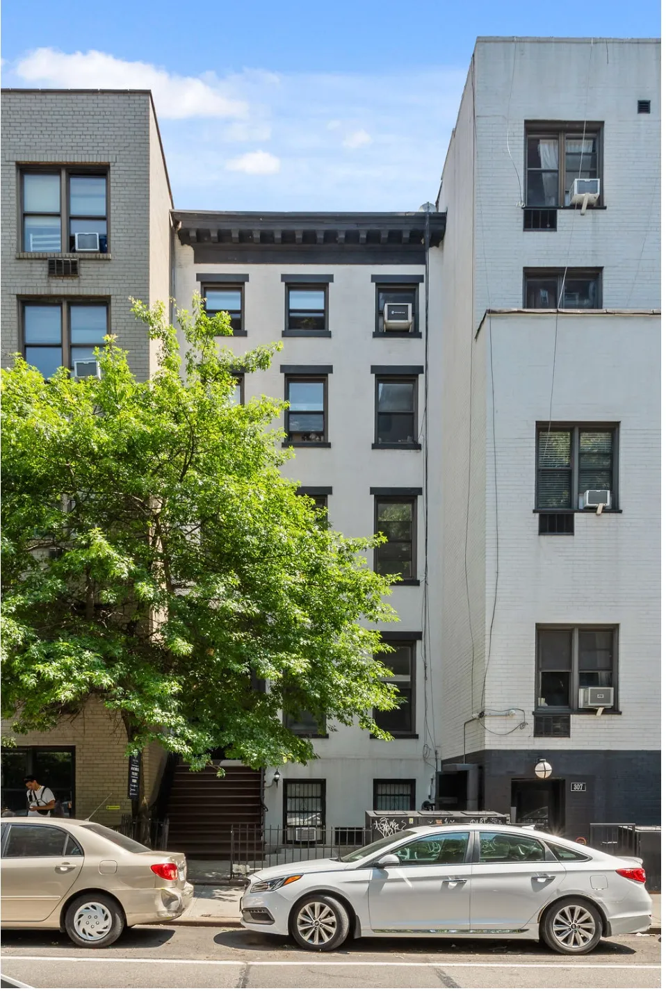 309 West 29th Street #2 in Chelsea, Manhattan | StreetEasy