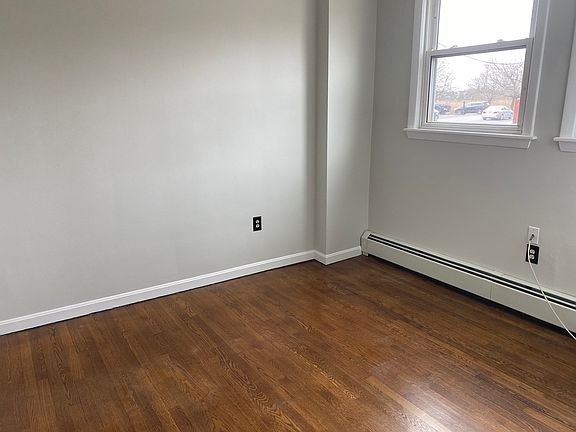 267 Washington Ave APT 3A, Winthrop, MA 02152 | Zillow