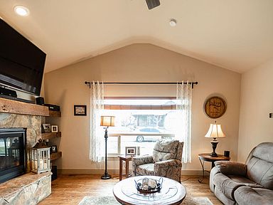 162 NW Saddle Ridge Loop, Prineville, OR 97754 | Zillow