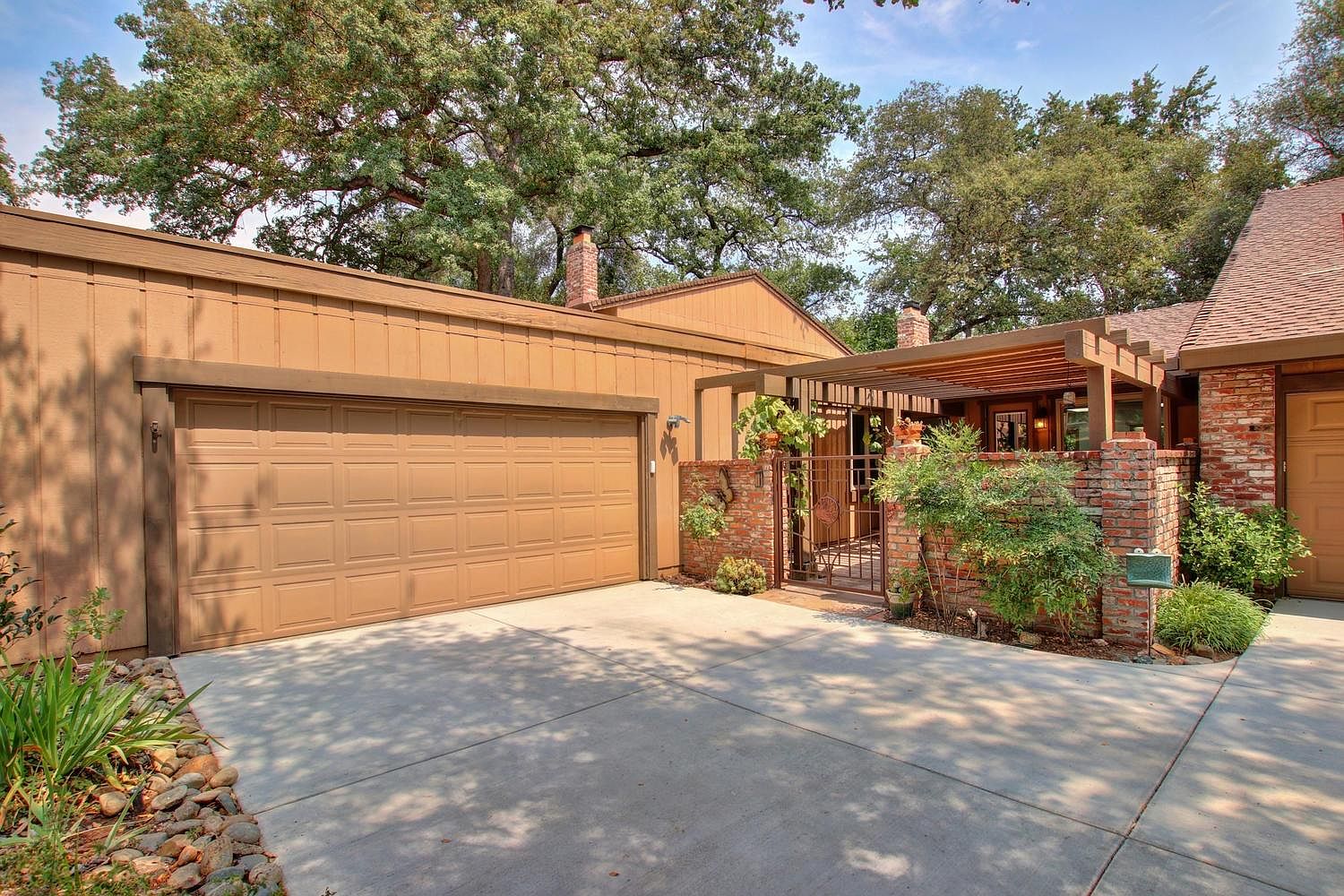 6935 Vera Cruz Ct, Citrus Heights, CA 95621 | Zillow