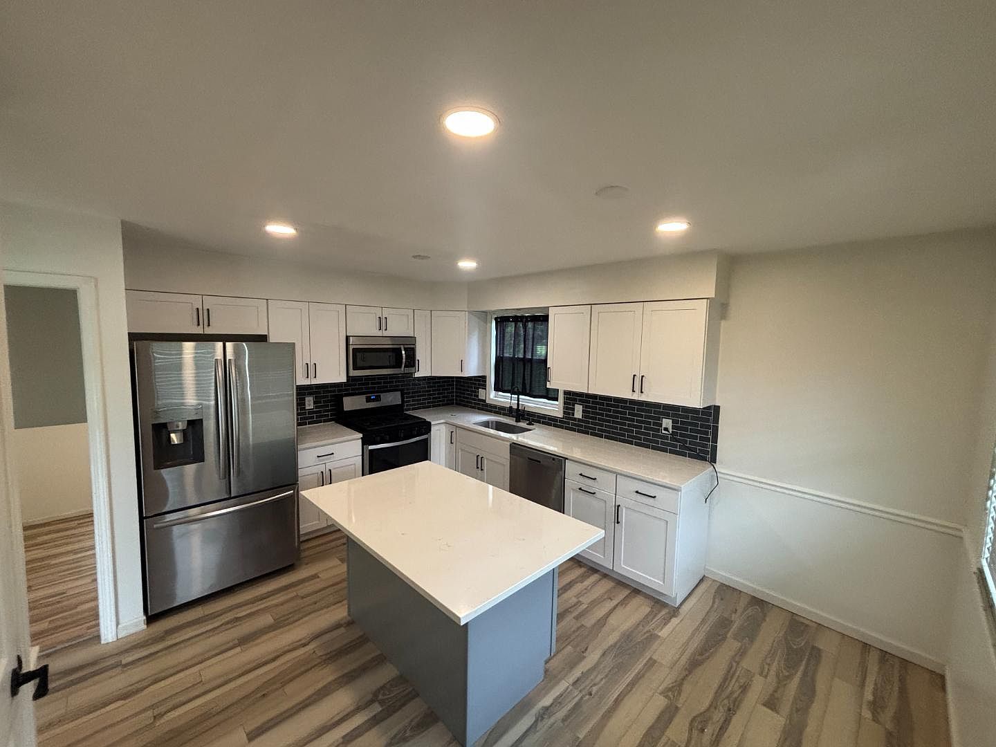 15 Flora Way #17, Normal, IL 61761 | Zillow