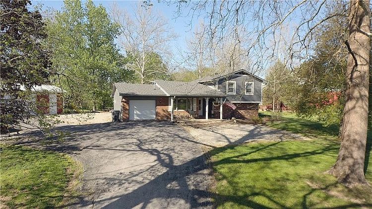 2515 Fire Station Rd, Martinsville, IN 46151 | Zillow