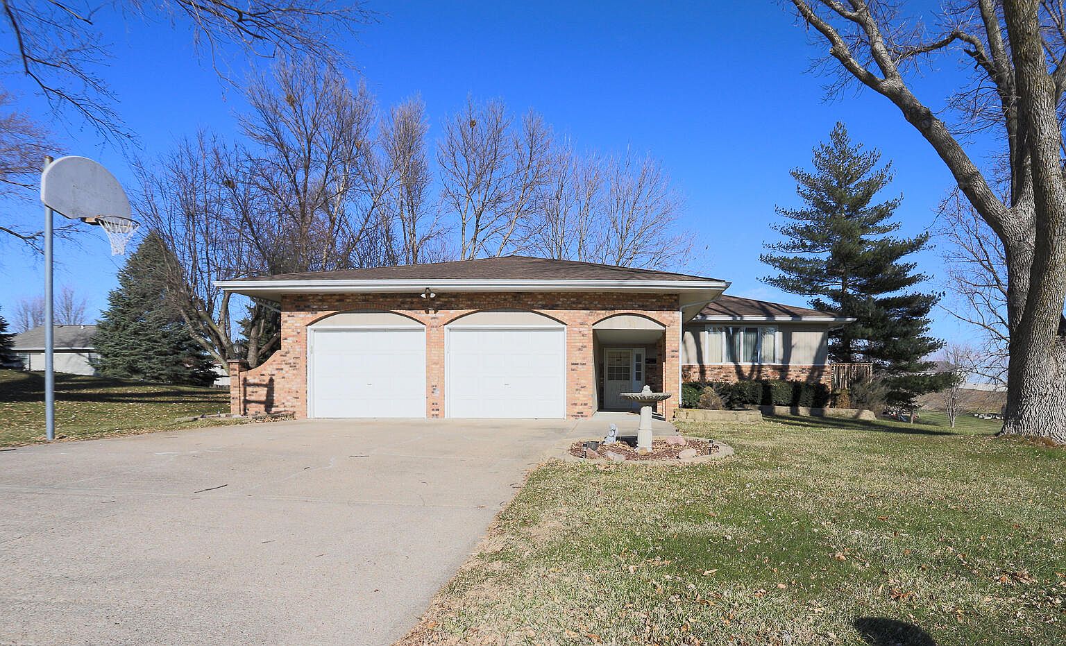 111 Circle Dr, Minden, IA 51553 | Zillow