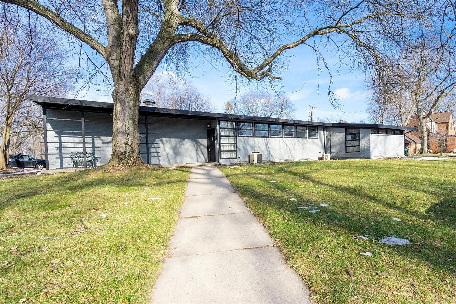 1837 Fairway Dr, Munster, IN 46321 | Zillow
