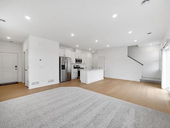 11148 203rd St W, Lakeville, MN 55044 | Zillow