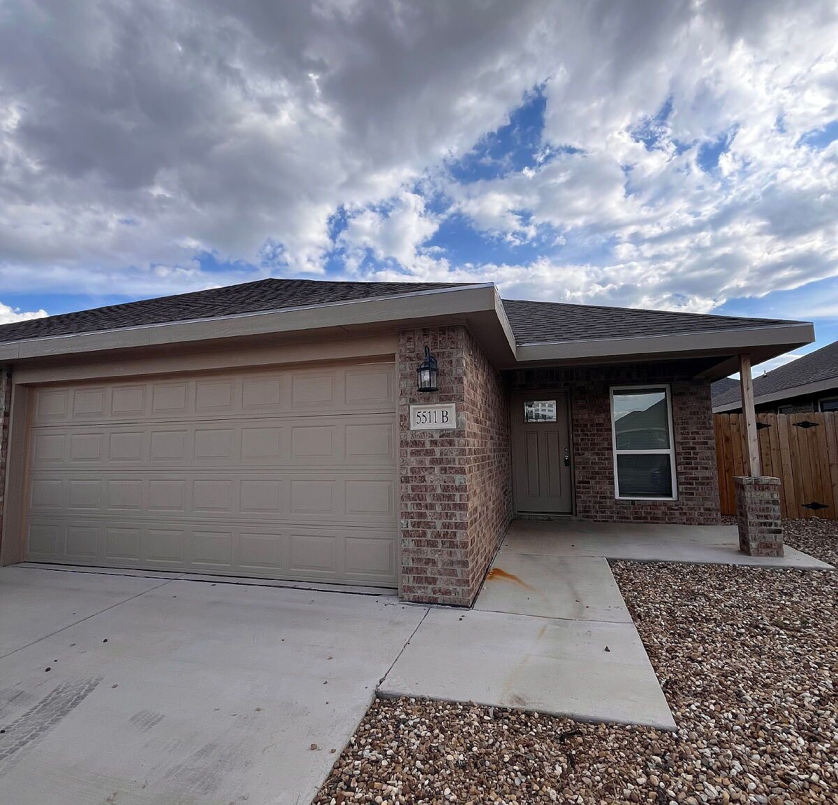 5517 Jarvis St #B, Lubbock, TX 79416 | Zillow