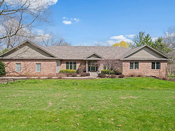 7676 Forest Way, Roscoe, IL 61073 | Zillow