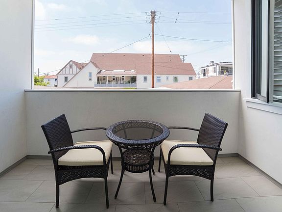 815 Crest Dr, Manhattan Beach, CA 90266 | Zillow