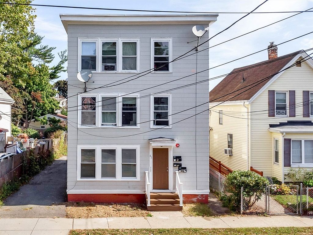 41 Jackson St Lynn Ma 01902 Mls 73298703 Zillow