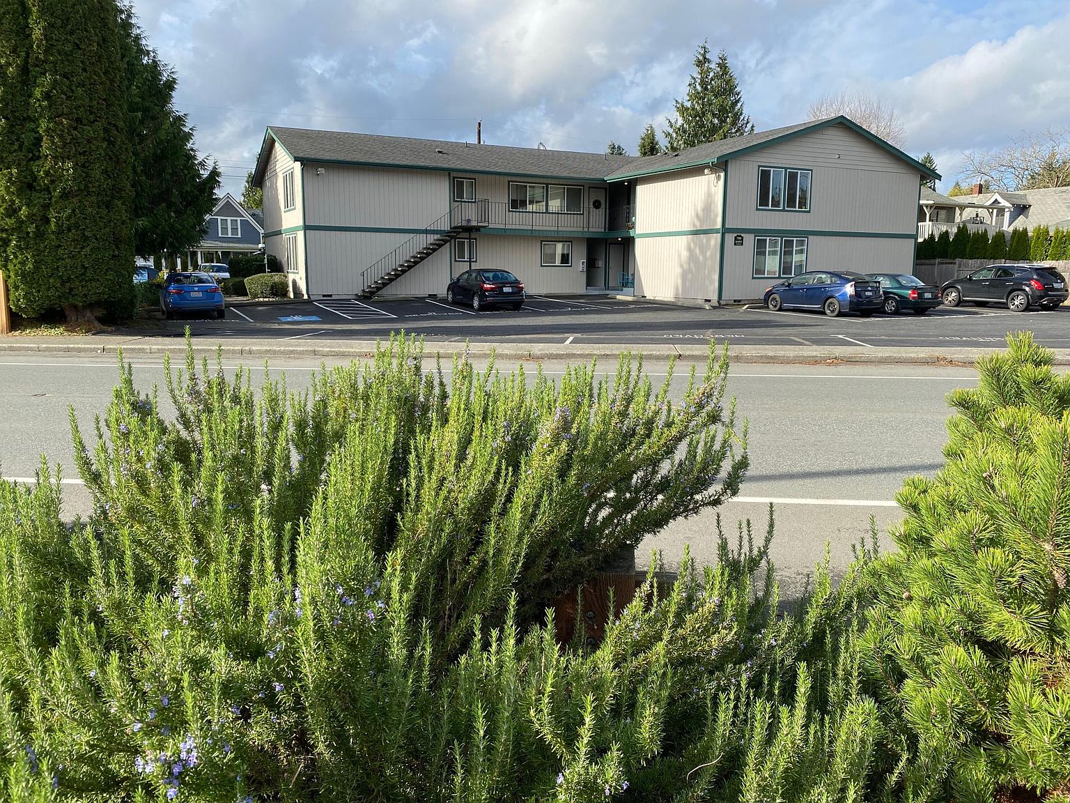 700 Maple Ave APT 5, Snohomish, WA 98290 | Zillow