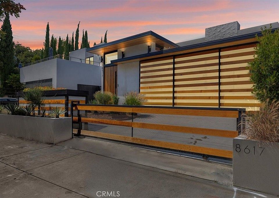 8617 Higuera St, Culver City, CA 90232 | MLS #SB24141445 | Zillow