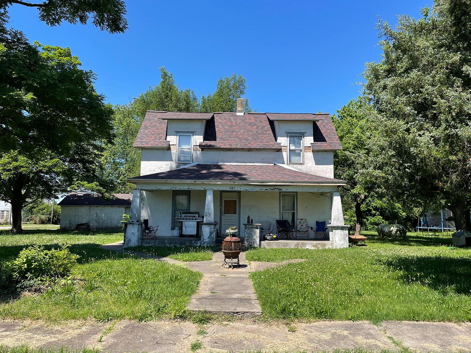 303 N Gilmore Street, Miller, MO 65707 | Zillow