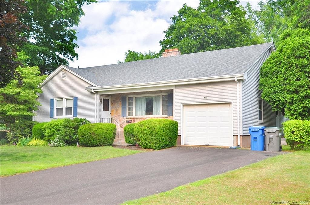 67 Keeney St, Manchester, CT 06040 | MLS #170582540 | Zillow