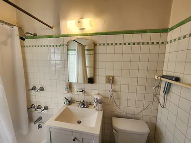 1596 Ridgefield - 1596 Ridgefield Rd Cleveland Heights OH | Zillow