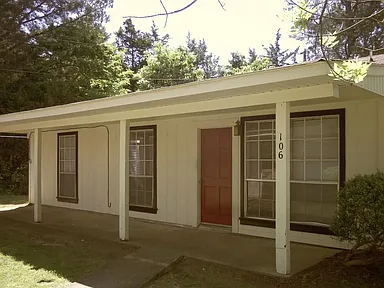 Lily Garden Unit 100 to Unit 108 - 108 E Garrard Rd Starkville MS | Zillow