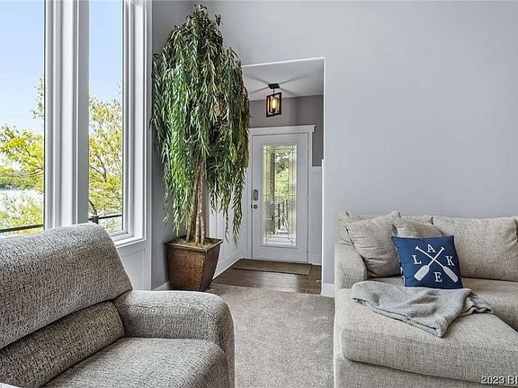 28458 Lucky Point Cir, Rocky Mount, MO 65072 | MLS #3557257 | Zillow