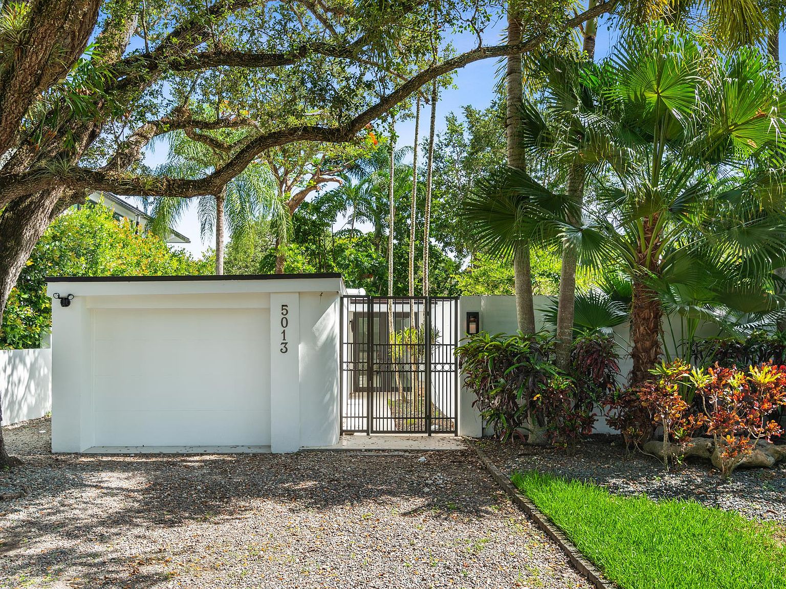 5013 SW 76th St, Miami, FL 33143 | Zillow