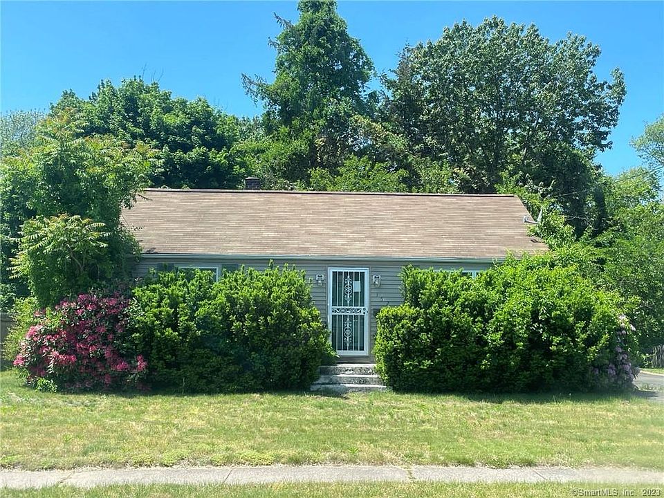 152 Shadycrest Dr, East Hartford, CT 06118 | MLS #170573871 | Zillow
