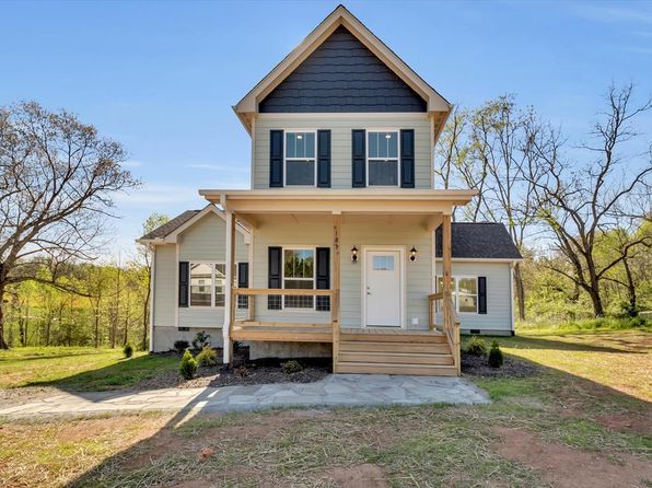Clyde NC Single Family Homes For Sale - 48 Homes | Zillow