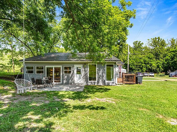 1286 South St Highway 5, Squires, MO 65755 | MLS #60271737 | Zillow