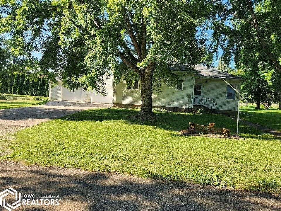 207 Nicollet St, Corwith, IA 50430 | Zillow