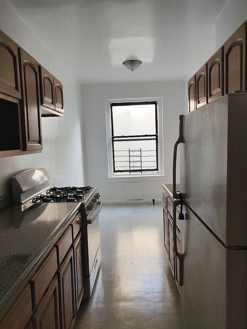 2157 Wallace Ave APT 6G, Bronx, NY 10462 | Zillow