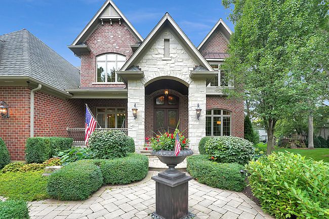 1032 Caroline Ct, Naperville, IL 60565 | MLS #11900258 | Zillow