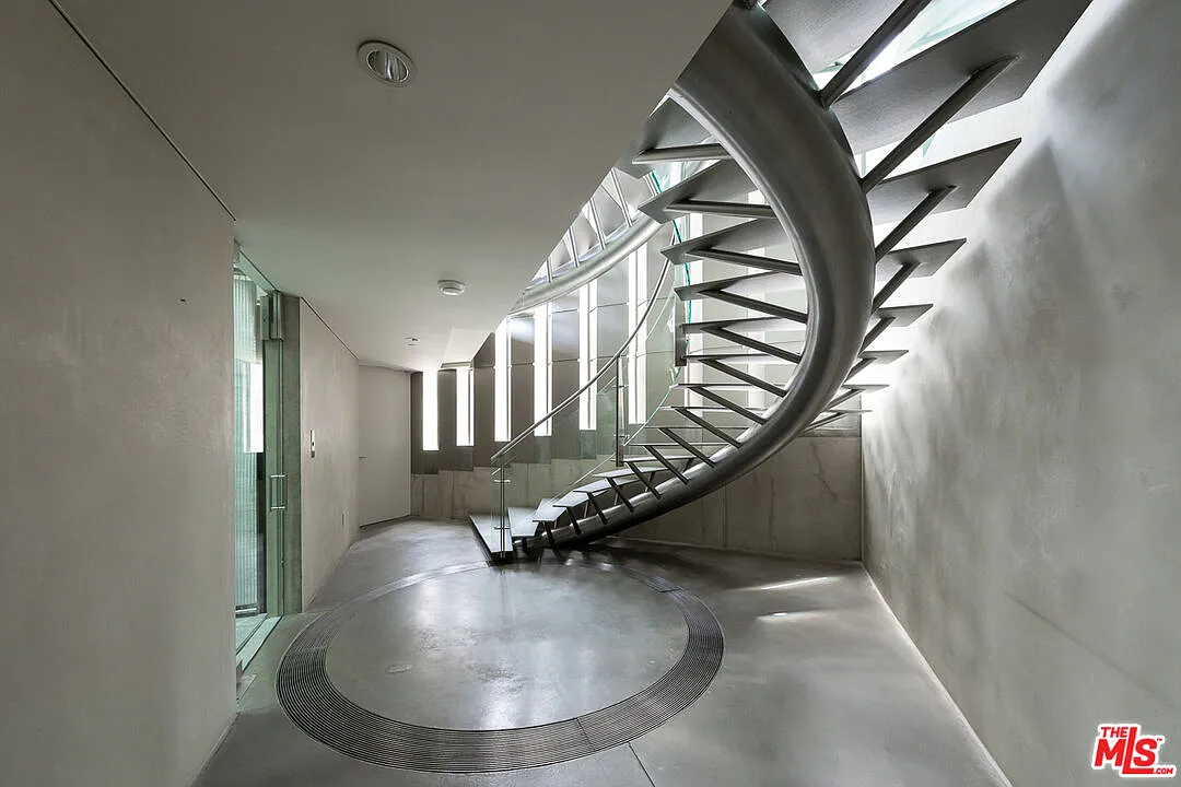 $19.99M Wallace E. Cunningham-Designed "Crescent House" For Sale in ...