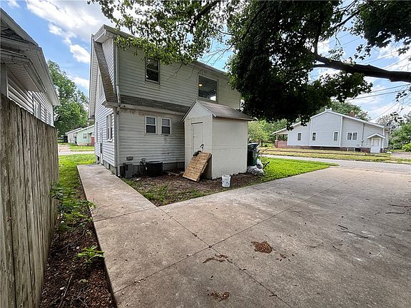 794 W Waggoner St, Decatur, IL 62526 | Zillow